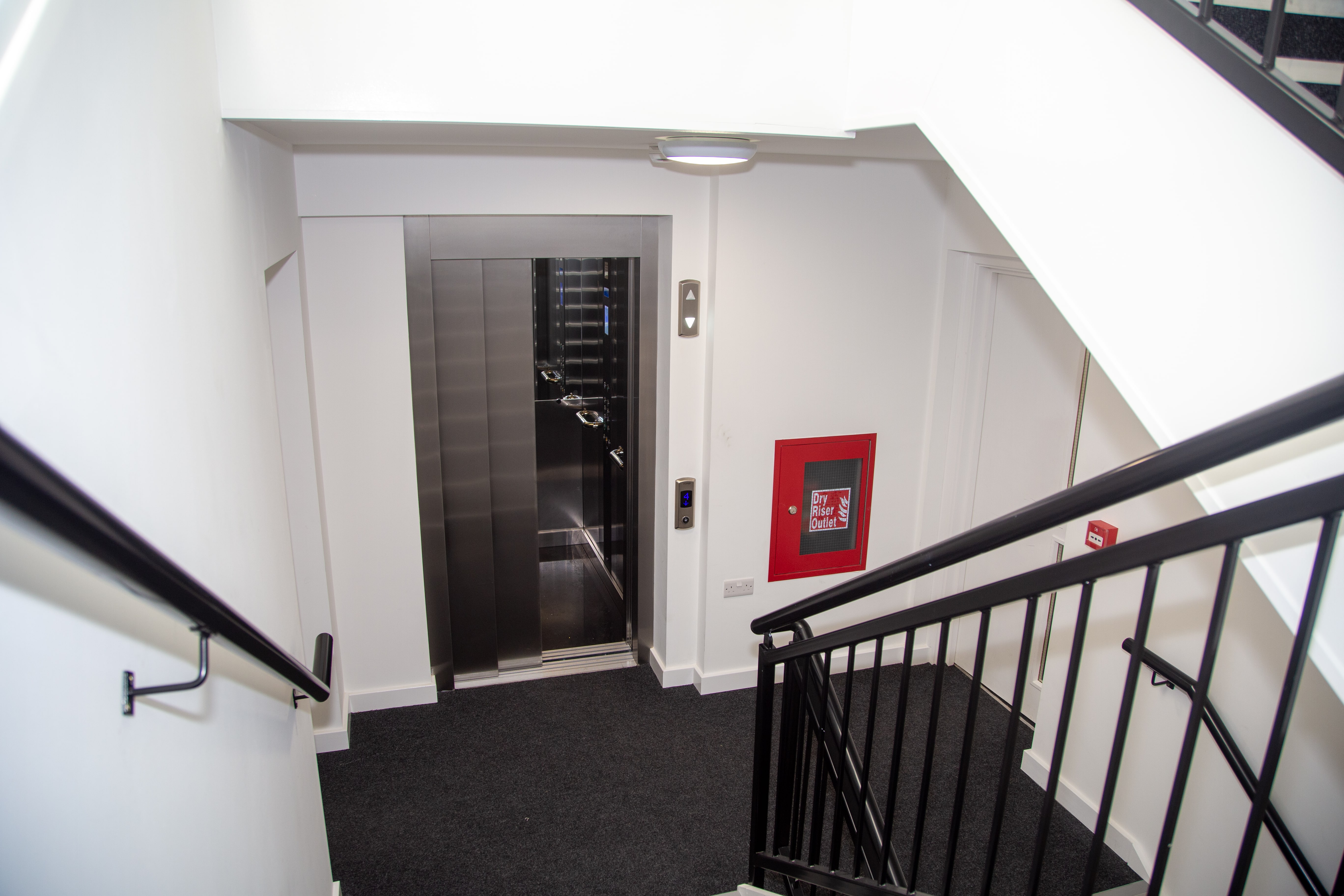 Commercial Passenger Lifts - Morgan Ellis Lifts